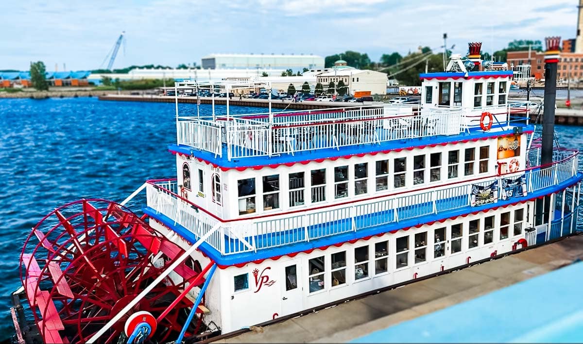 Goat Yoga - What It Is & Why You Should Try It - That Travel Fam